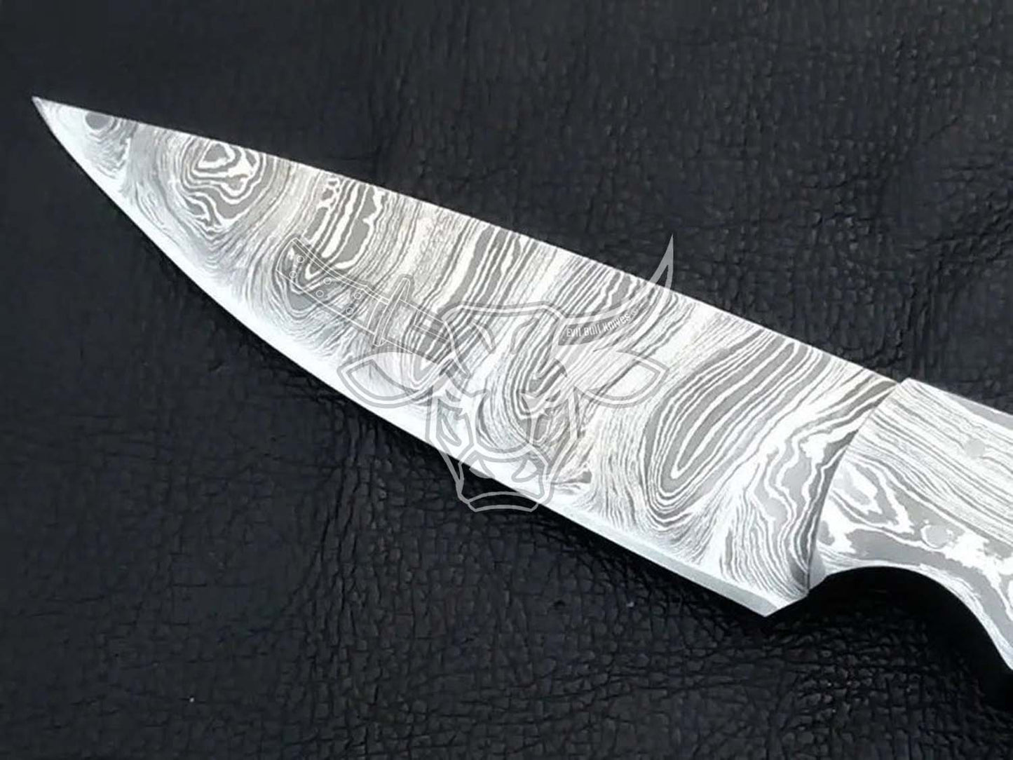 EBK-117 Damascus Steel Hunting Knife – Evilbullknives